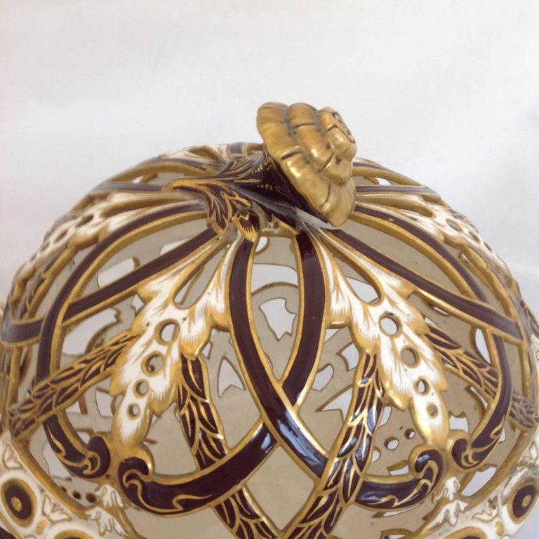 Wedgwood Cremeware Potpourri Bowl For Sale at 1stDibs