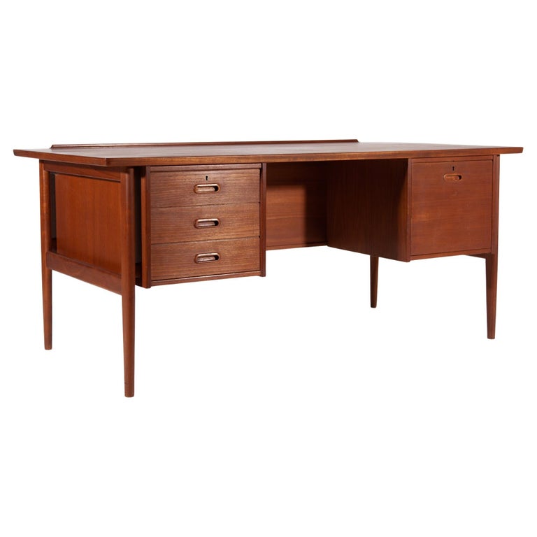 Peter Hvidt, Orla Mølgaard Teak Desk, Denmark, 1950s For Sale at 1stDibs