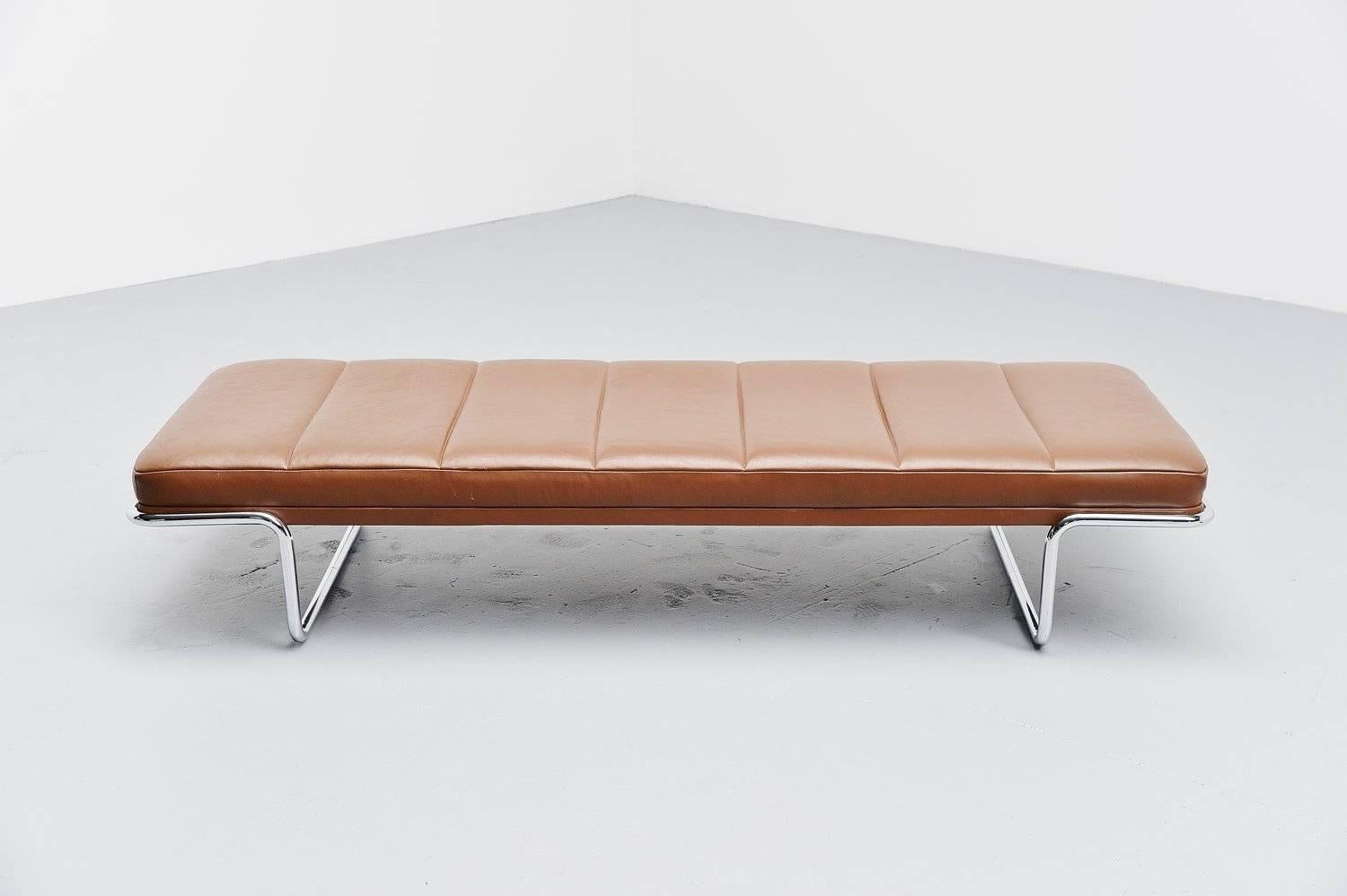 Bernd Münzebrock Daybed for Knoll International, Germany, 1973 at 1stDibs