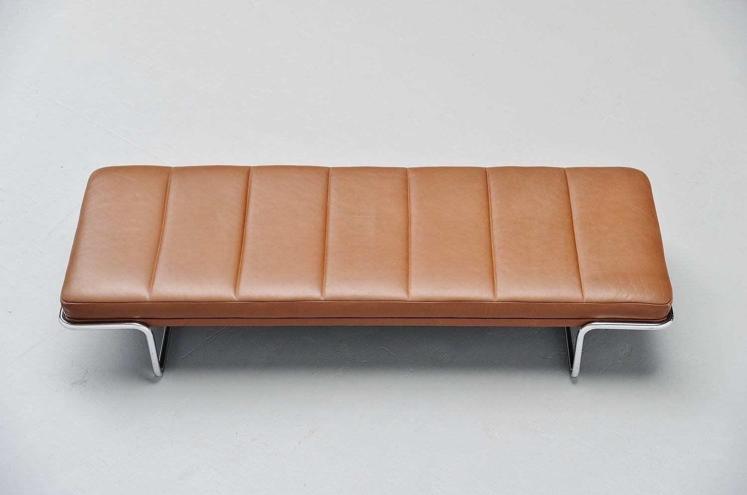 Bernd Münzebrock Daybed for Knoll International, Germany, 1973 at 1stDibs