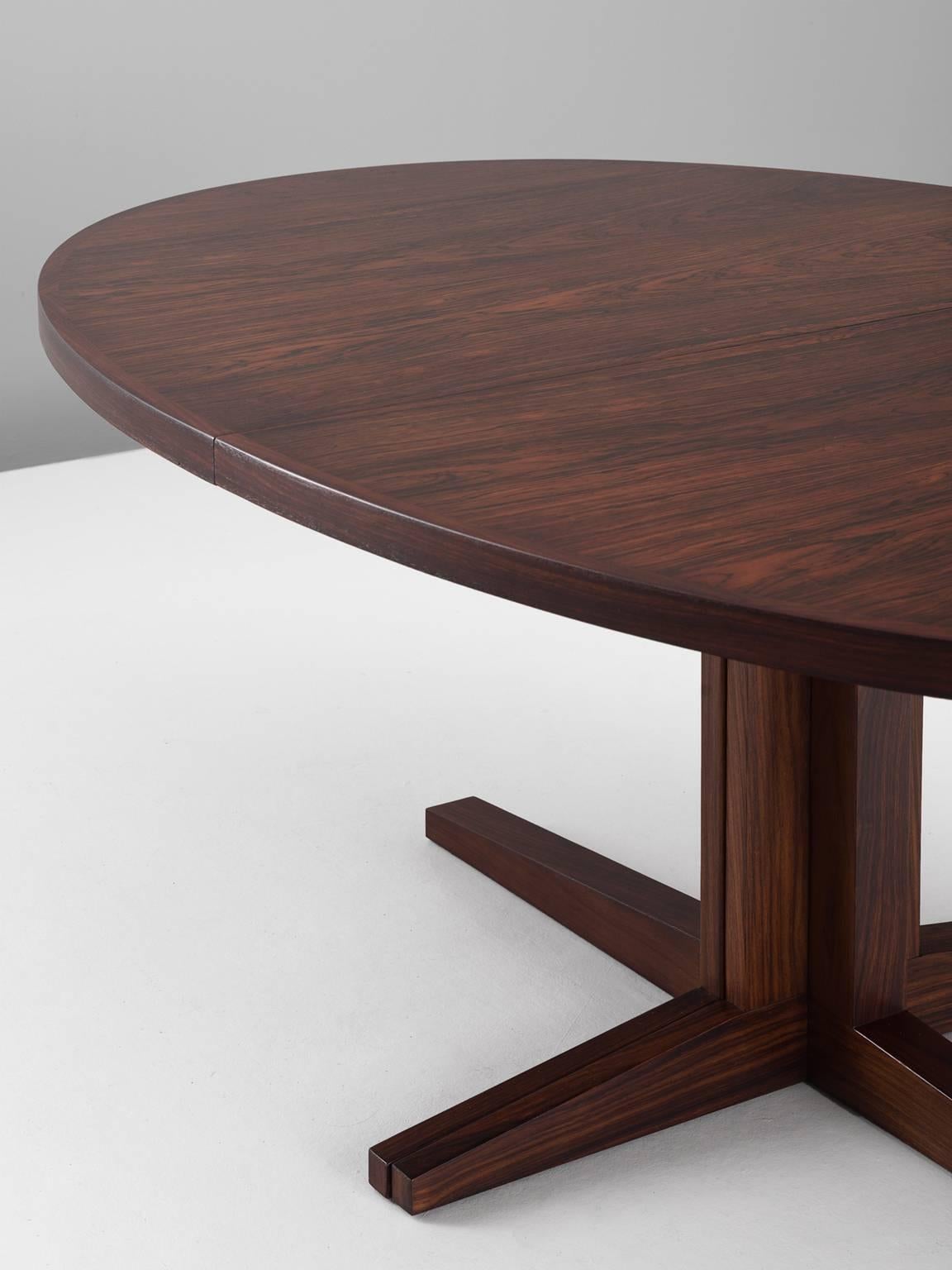 Extendable Oval Dining Table in Rosewood For Sale at 1stDibs | oval ...