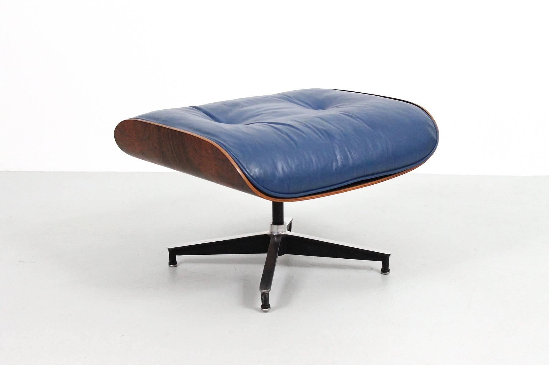 Blue Leather Eames Lounge Chair and Ottoman at 1stDibs | blue eames ...