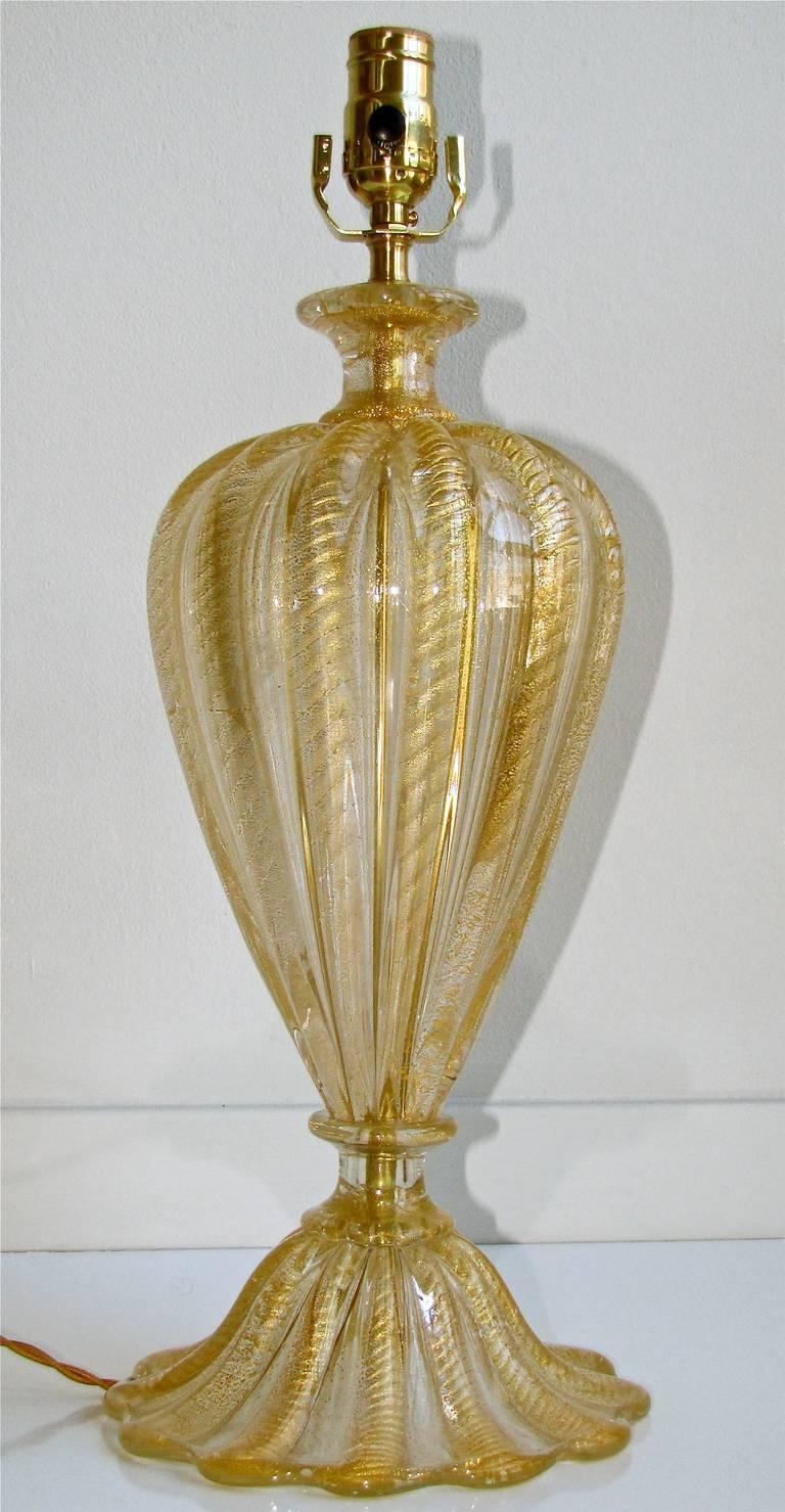 Barovier and Toso Murano Coronado d'Oro Glass Table Lamp at 1stdibs