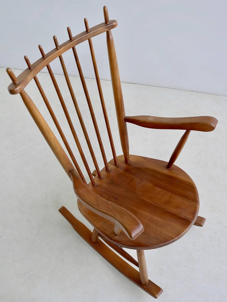 Organic Rocking Chair in Style of George Nakashima at 1stDibs
