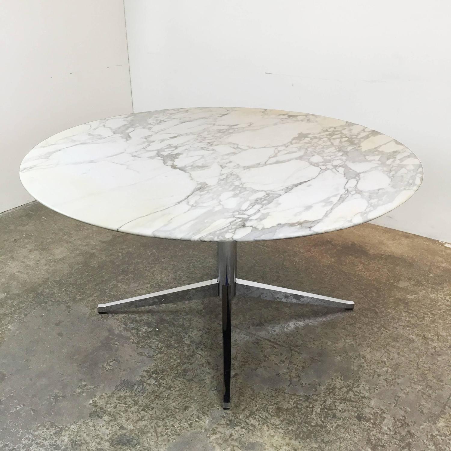 Round Carrara Marble Dining / Conference Table by Florence Knoll at 1stdibs