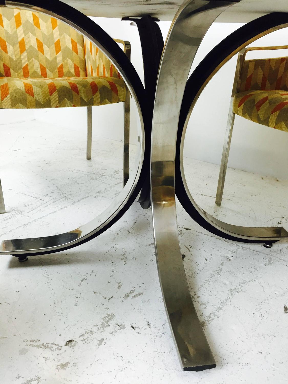 Four-Legged Chrome Base Round Dining Table with White Quartz Top by ...