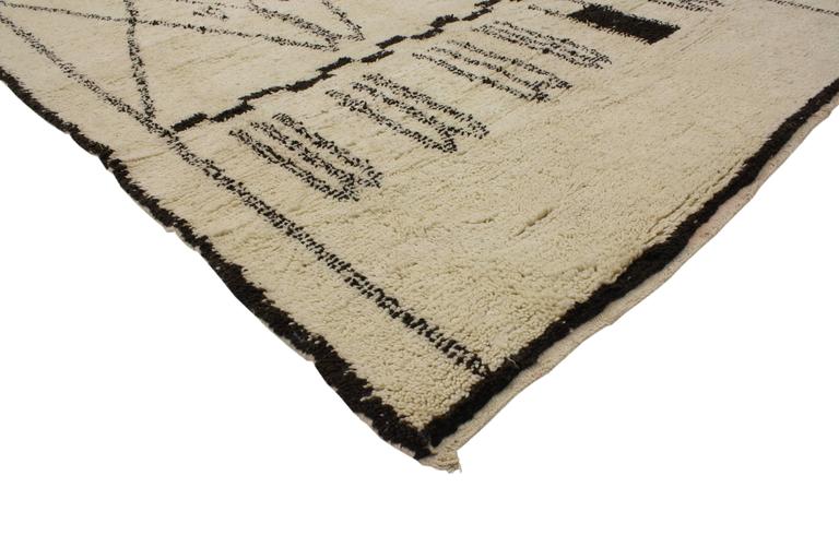 Berber Moroccan Rug with Mid-Century Modern Design at 1stDibs