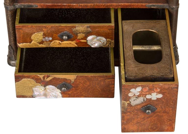 Japanese Lacquered Tabako-Bon Smoking Box Meiji Period For Sale at 1stDibs