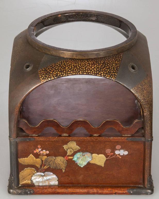Japanese Lacquered Tabako-Bon Smoking Box Meiji Period For Sale at 1stDibs