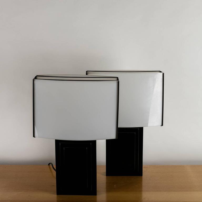 Pair of Italian 1970s Table Lamps For Sale at 1stDibs