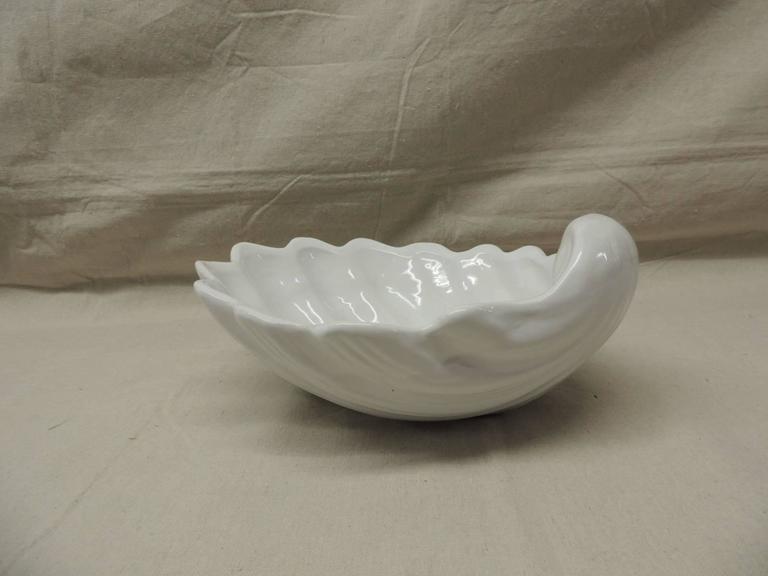 White Ceramic Clam Shell Serving Dish at 1stDibs