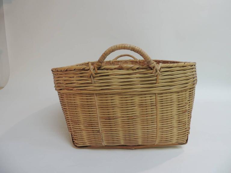 American Country Oval Large Wicker Woven Basket at 1stDibs