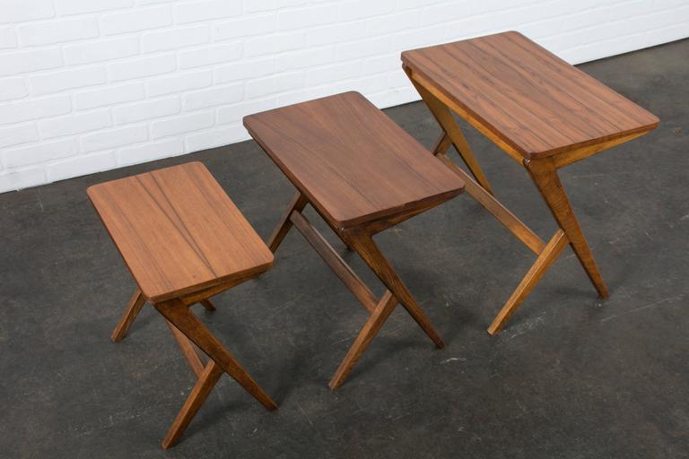 Set of Three Mid-Century Modern Nesting Tables at 1stDibs
