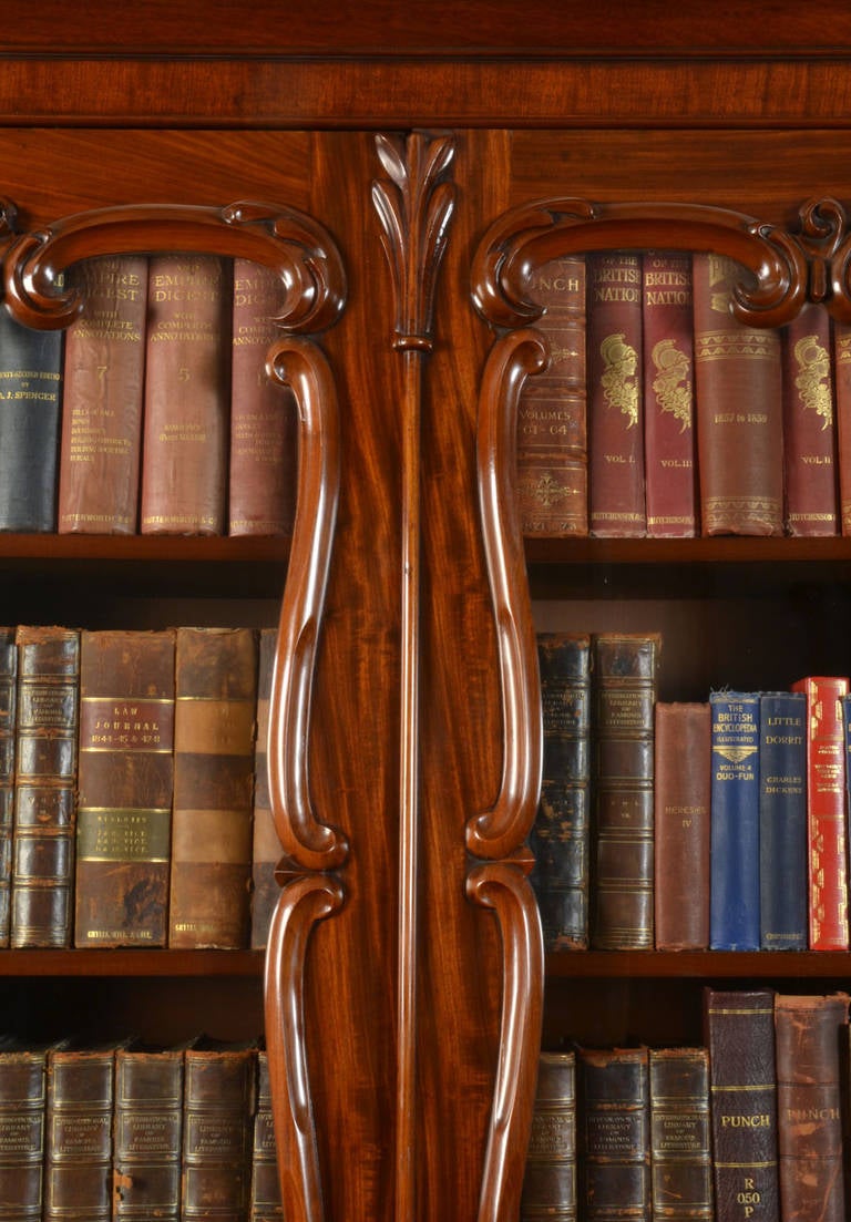 Pair of Rococo Revival Mahogany Bookcases For Sale at 1stDibs