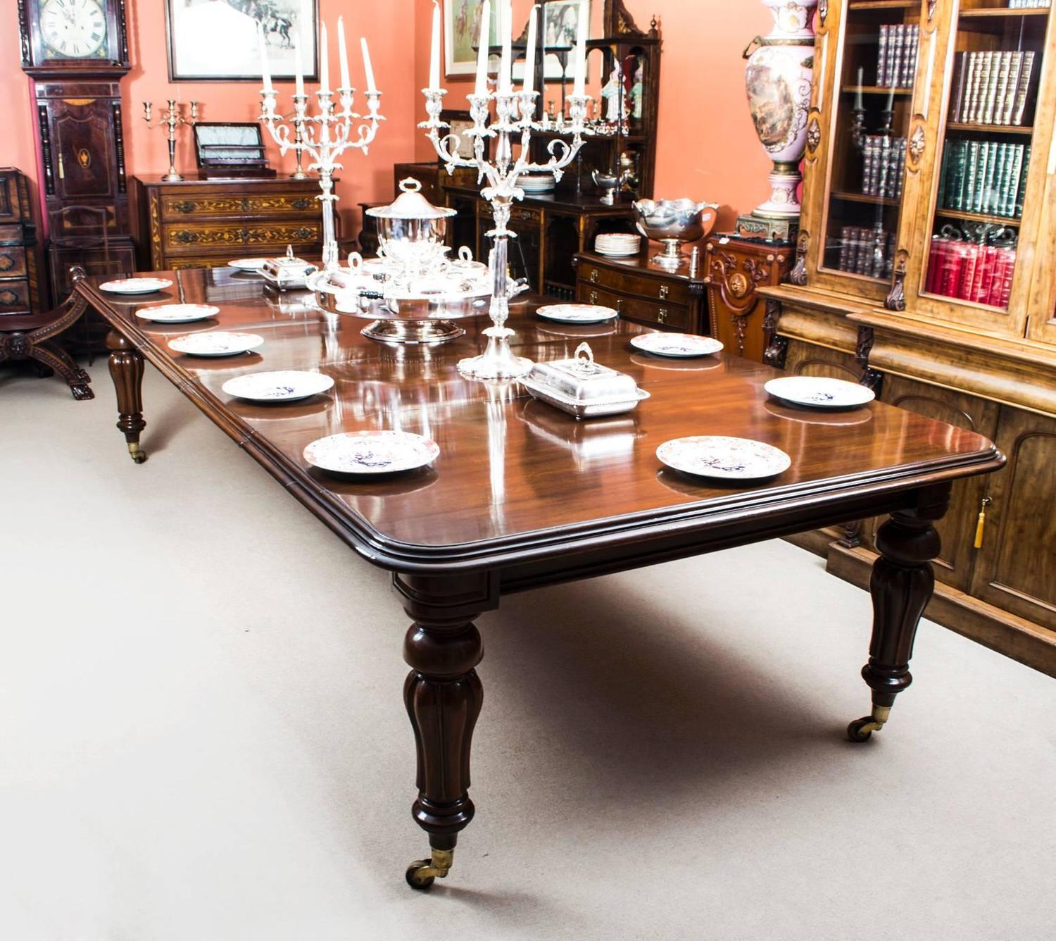 Antique Victorian Mahogany Dining Table, circa 1850 at 1stdibs