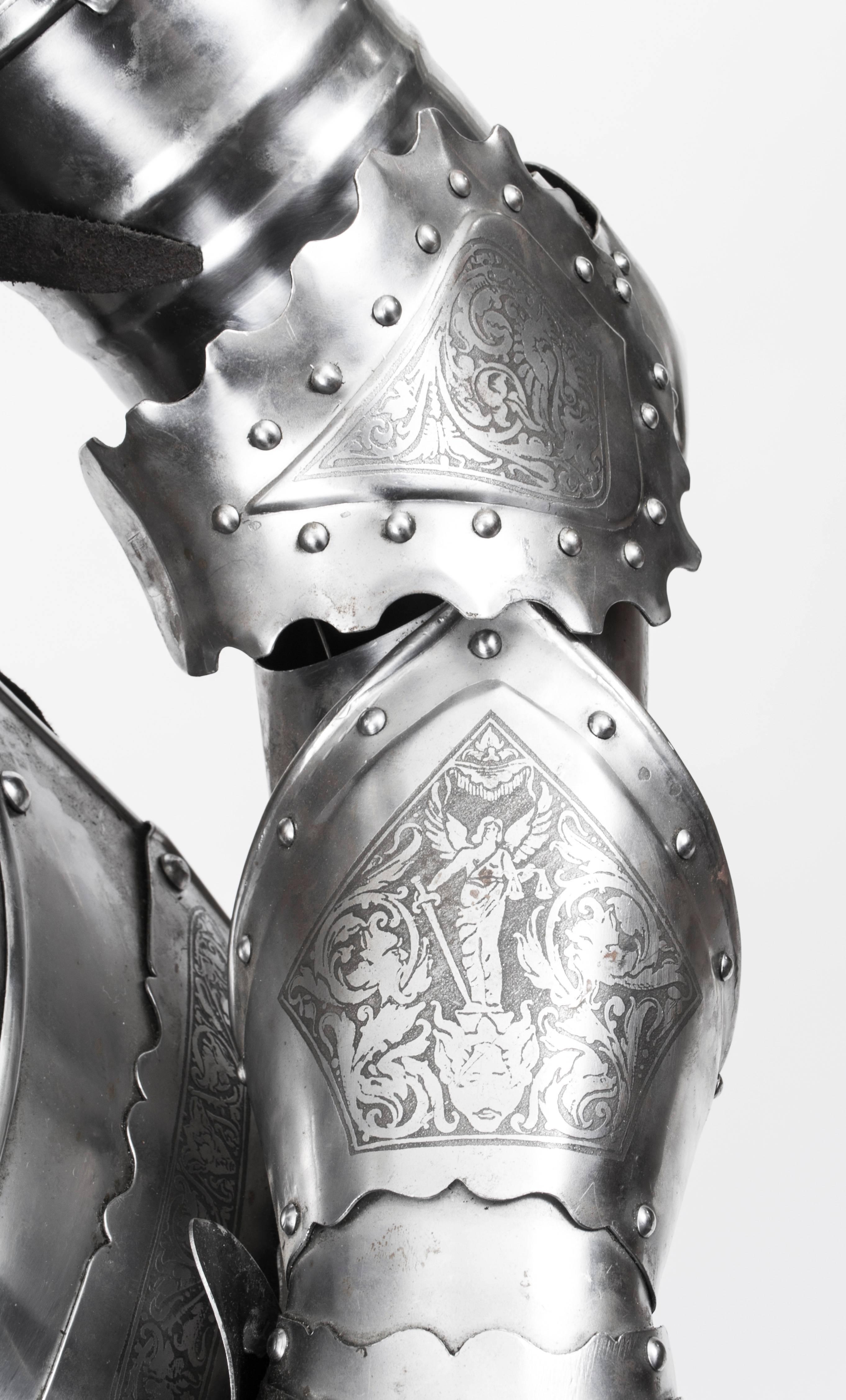 Vintage 16th Century Style Complete Suit of Armour Engraved at 1stDibs ...