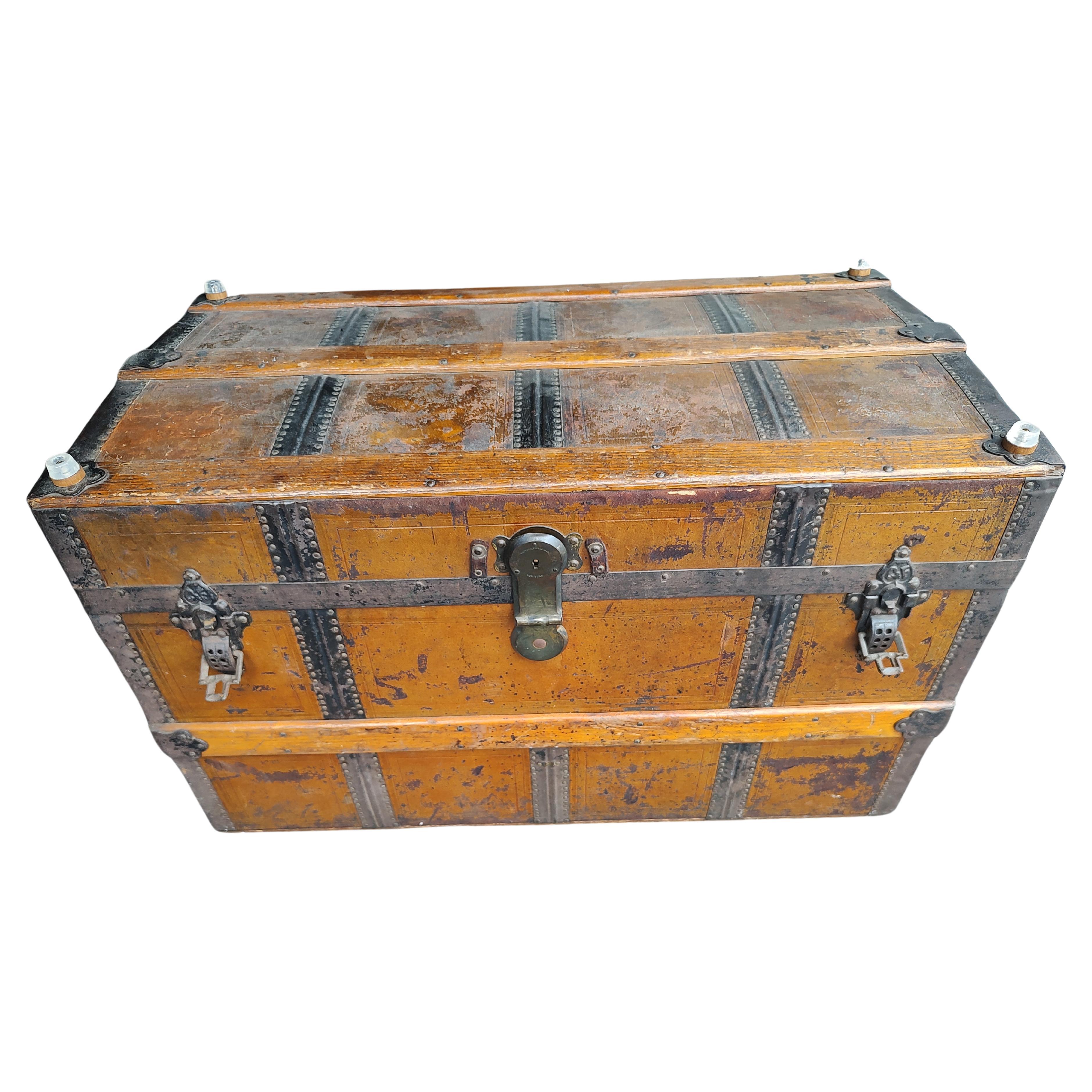 19thC Wooden Travel Trunk Storage and Cocktail Table Crouch and ...