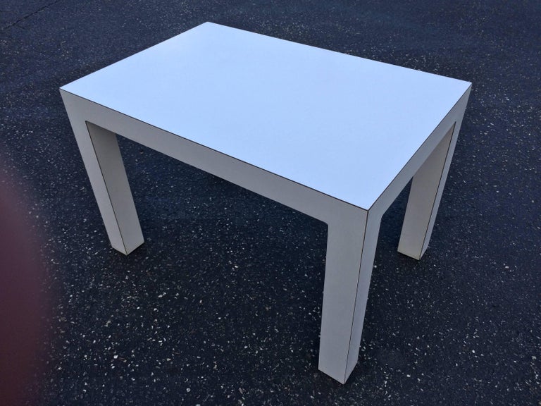 White Mid-Century Parsons Table at 1stDibs