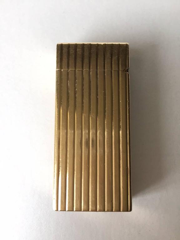 Vintage Dunhill 14 Karat Rollalite Lighter in Excellent Condition at ...