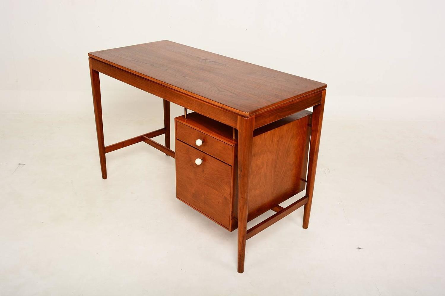 Midcentury Walnut Desk by Drexel For Sale at 1stdibs