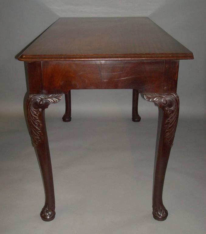 Good Georgian Irish Mahogany Side Table For Sale at 1stDibs