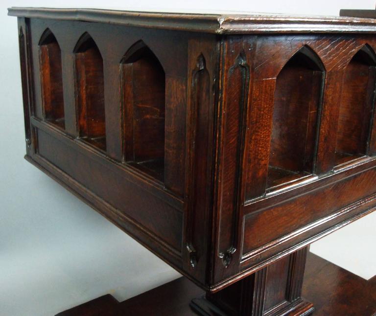 19th Century Gothic Oak Champagne or Wine Cooler Table For Sale at 1stDibs