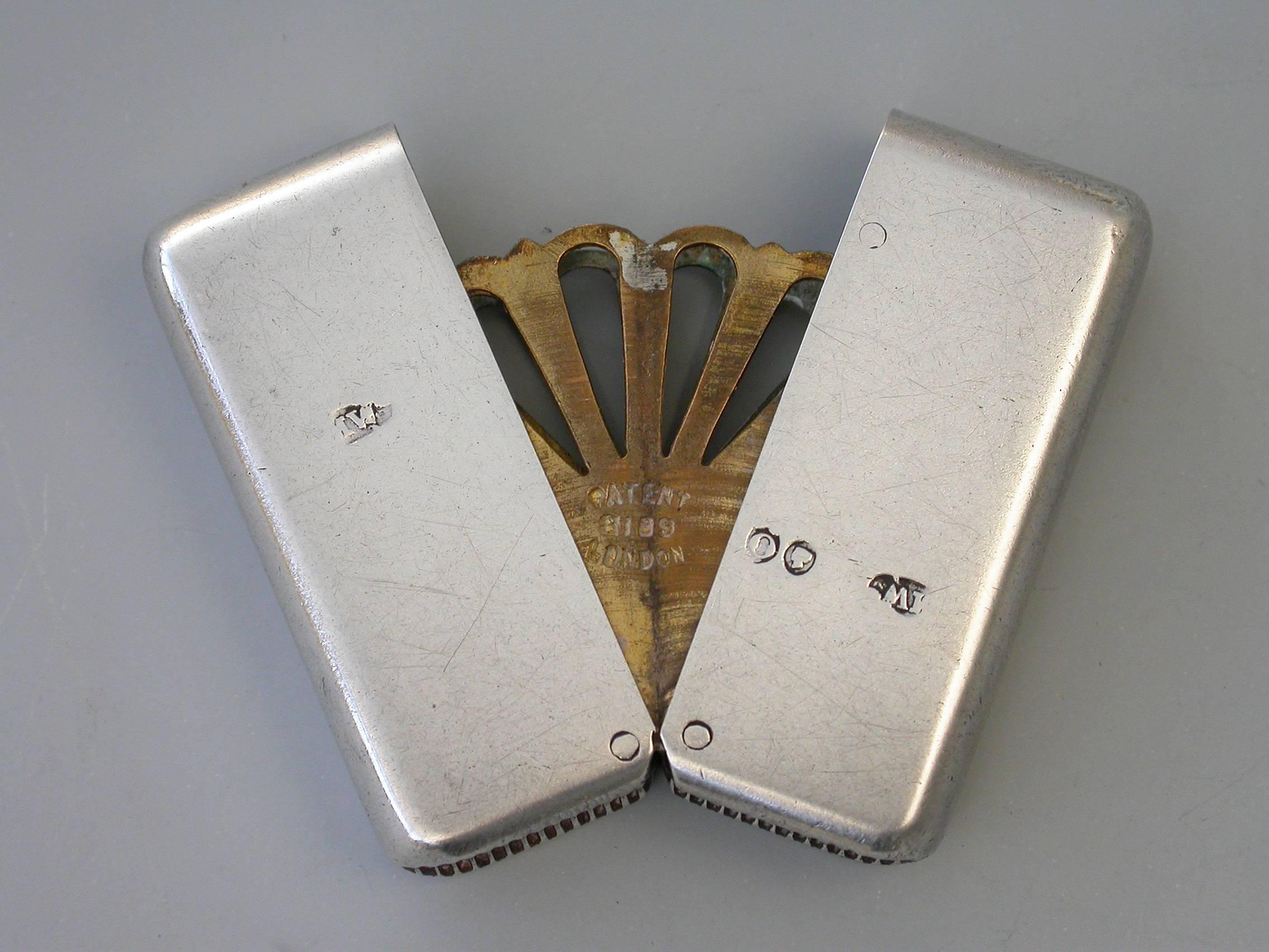 Rare Victorian Silver Patent Bi-Valve Vesta Case, by Moritz Wolfsky ...