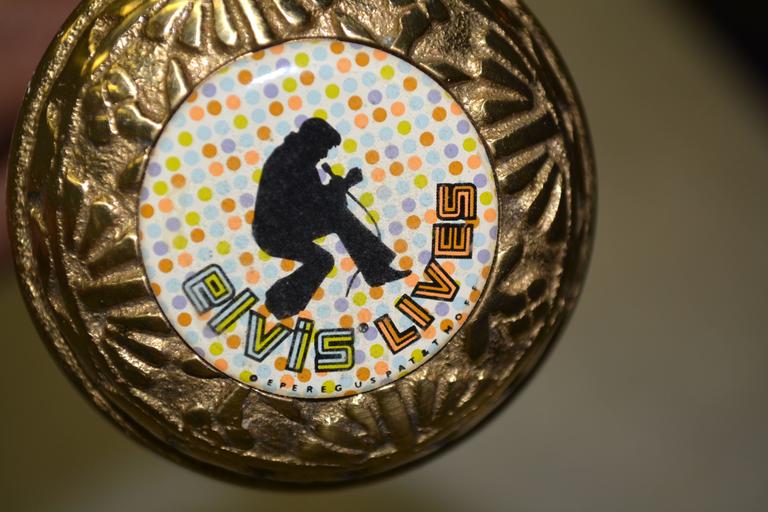 Vintage Rare 'Elvis Lives' Walking Stick Cane- Rocking Elvis Image on ...