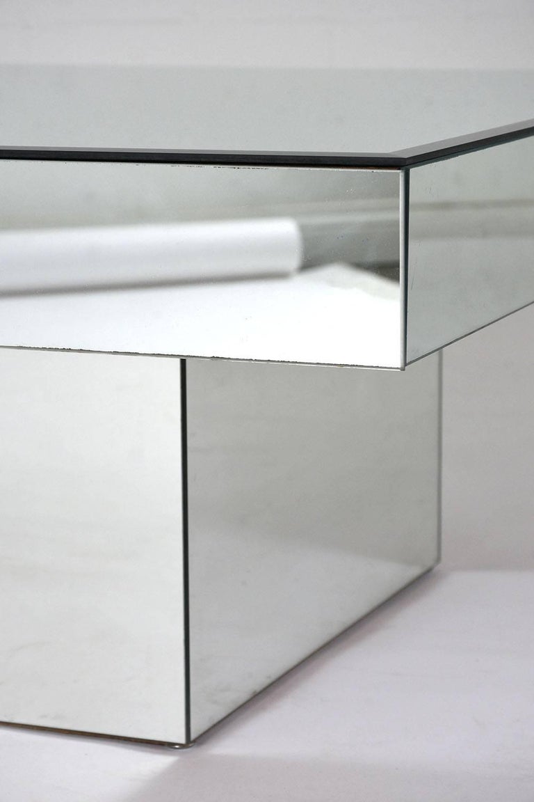 Modern-Style Mirrored Coffee Table at 1stDibs