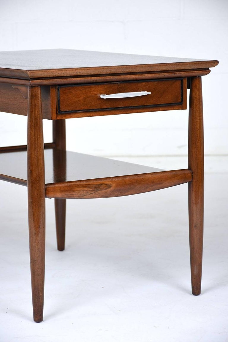 Pair of Mid-Century Modern Side Tables at 1stDibs