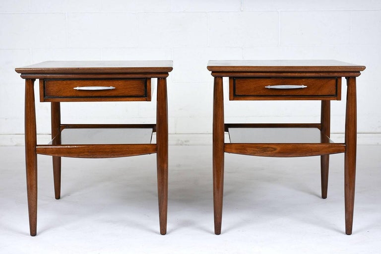 Pair of Mid-Century Modern Side Tables at 1stDibs
