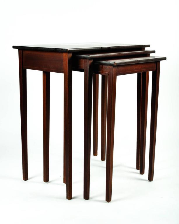Vintage Mahogany Nesting Tables at 1stDibs