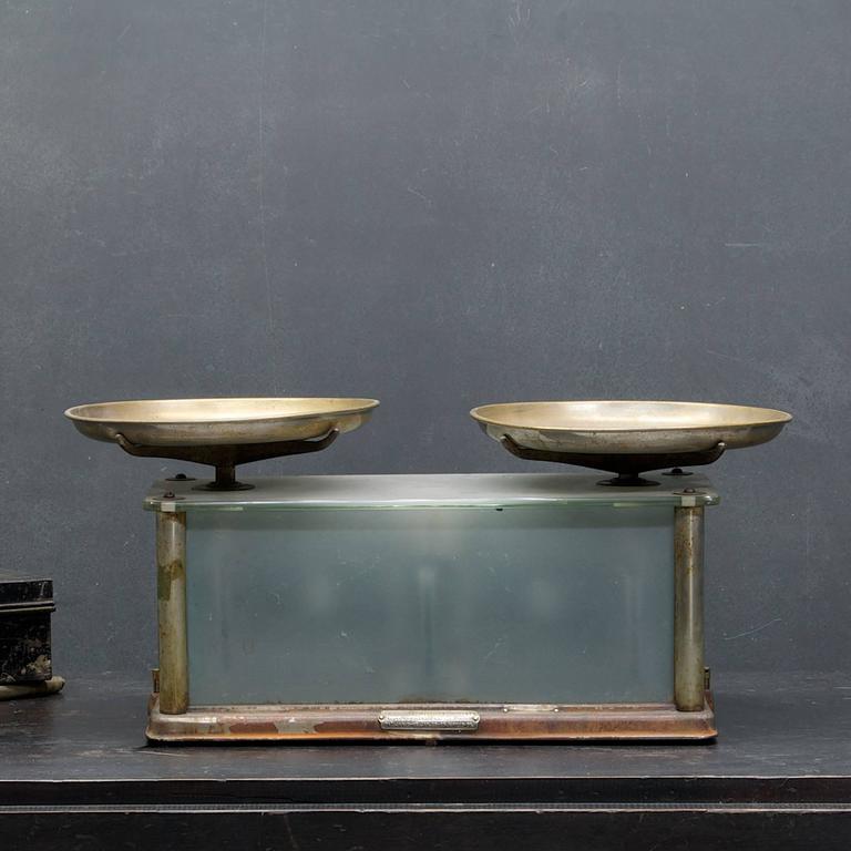 1890s Victorian Jewelers Rolled Silvered Mercury Glass Nickeled Scale ...
