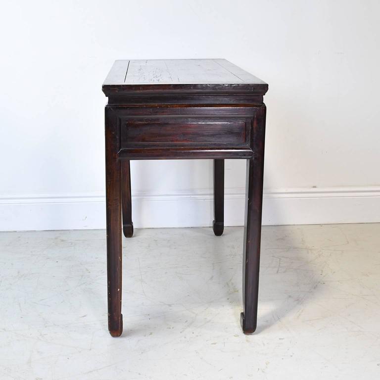 19th Century Qing Dynasty Chinese Sofa Table with Black Lacquer and ...