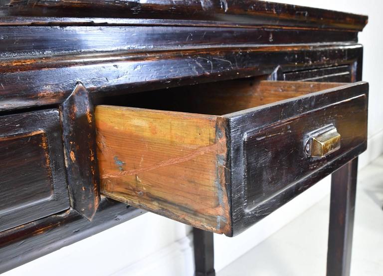 19th Century Qing Dynasty Chinese Sofa Table with Black Lacquer and ...