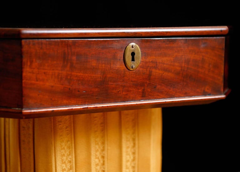 19th Century Biedermeier End Table or Wine Table, in Mahogany on ...