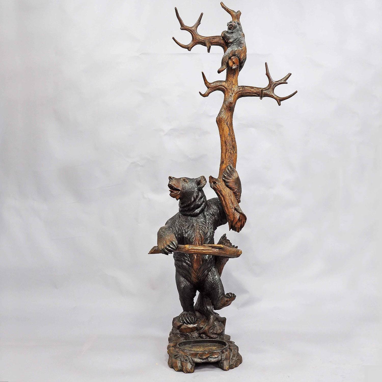 Antique Carved Wood Bear Hallstand, Swiss Brienz, circa 1900 at 1stDibs