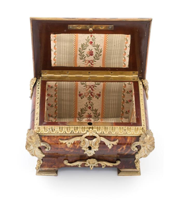 Napoleon III Tortoiseshell Casket, circa 1870 For Sale at 1stDibs