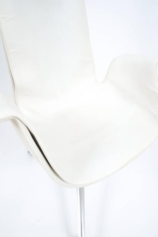 Two White High Back Tulip Chairs by Preben Fabricius and Jørgen ...
