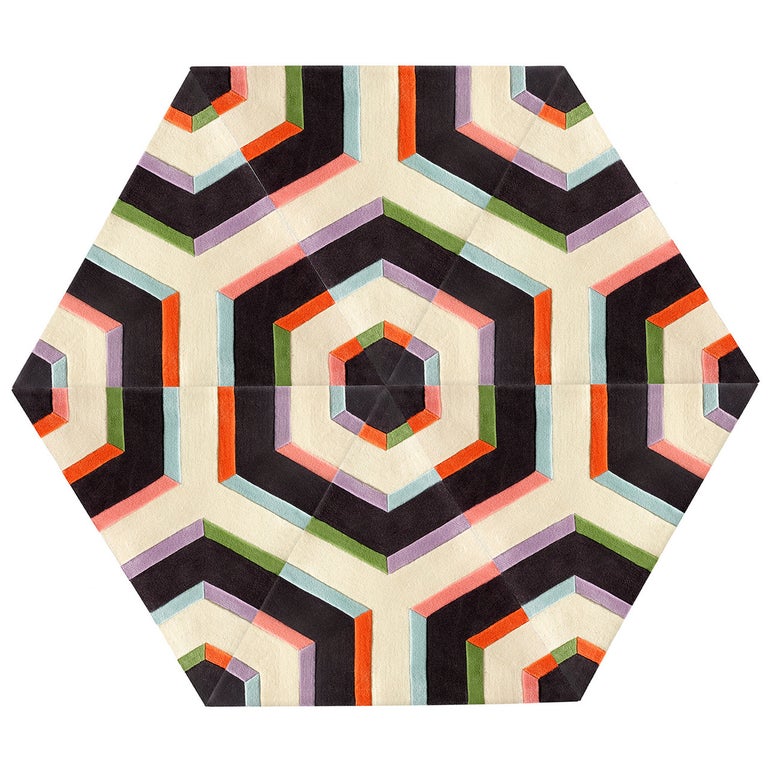 Kinder Modern Large Hexagon Maze Rug in 100% New Zealand Wool For Sale ...
