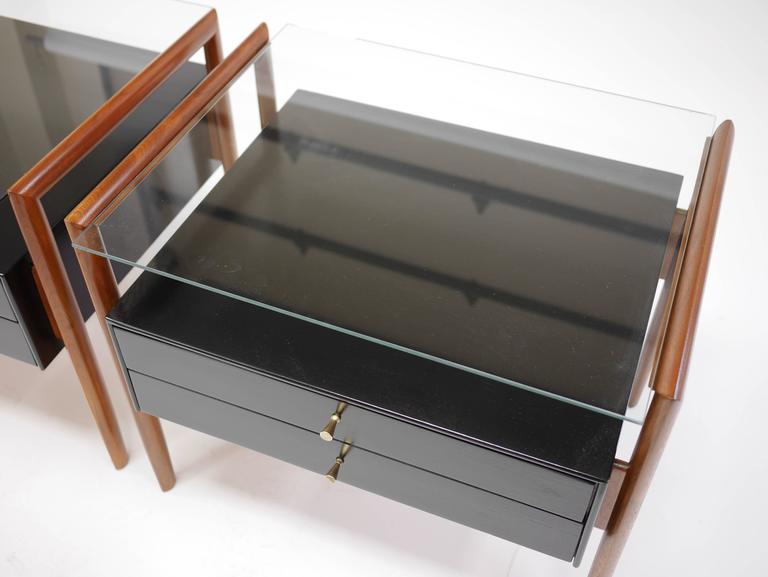 Pair of Drexel Parallel Group Nightstands at 1stDibs