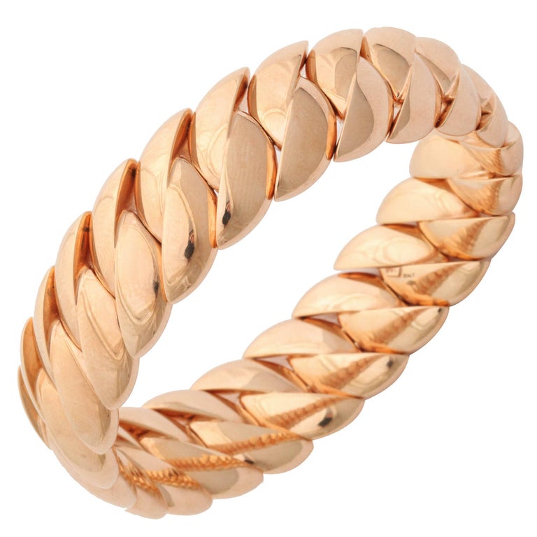 Expandable Gold Curb Link Bangle Bracelet at 1stDibs