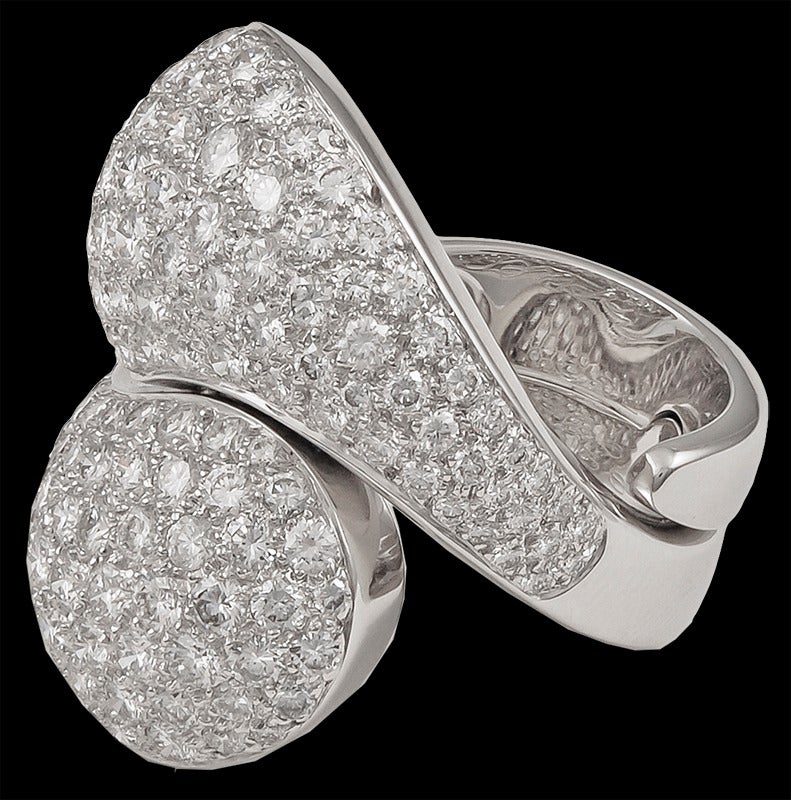 Cartier Vintage Le Ying et Le Yang Diamond Pave Ring For Sale at ...