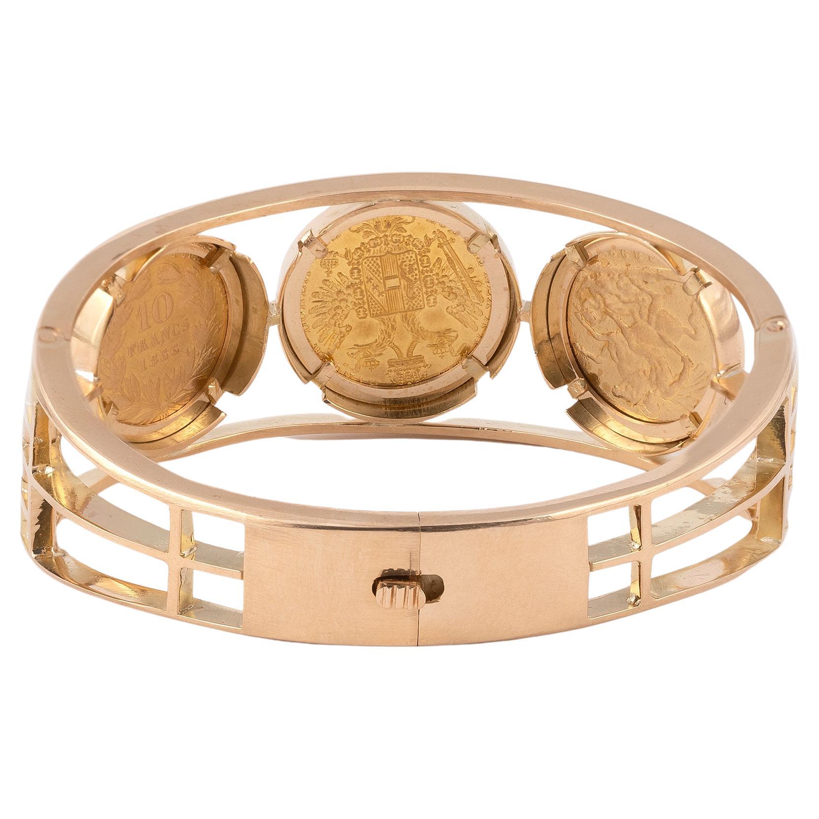 European Gold Sovereign Coin Bracelet in 18 Karat Gold at 1stDibs