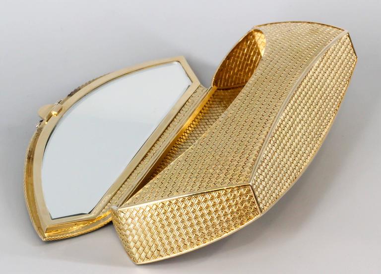 Van Cleef and Arpels Diamond Gold Purse Handbag For Sale at 1stDibs ...