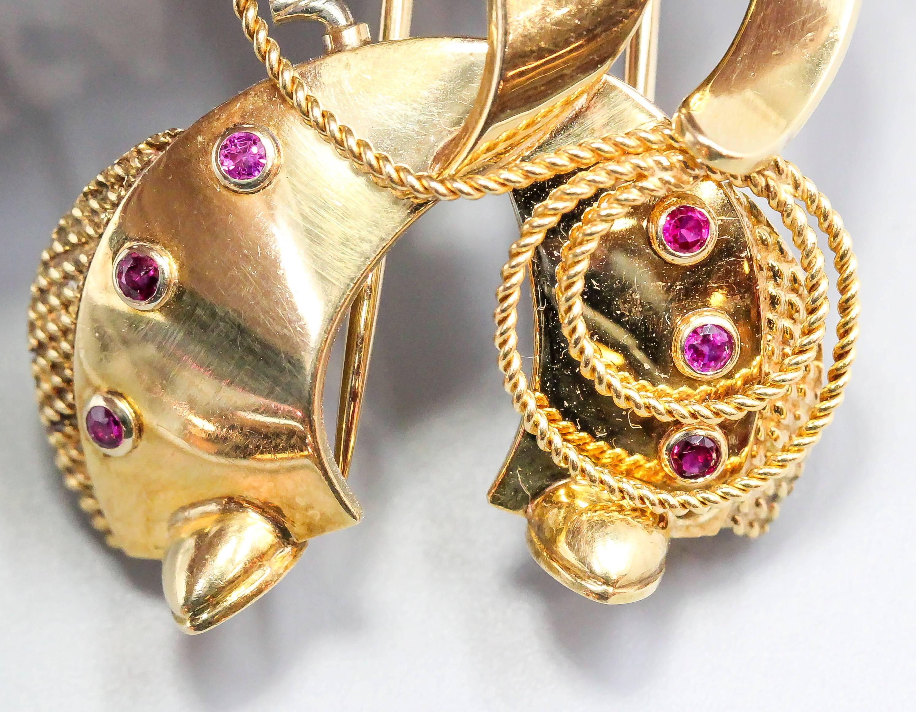 Van Cleef and Arpels Chrysoprase Ruby Diamond Gold Cowboy Brooch at 1stDibs