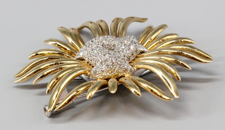 VERDURA Diamond Gold Ray Brooch at 1stDibs | verdura brooch, verdura ...