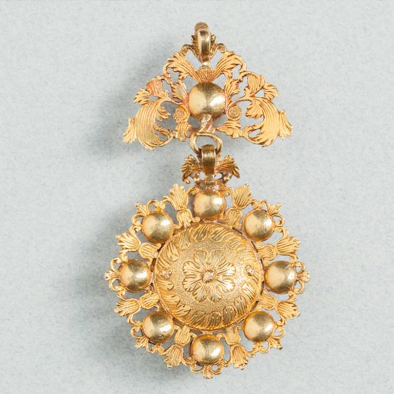 Antique 17th Century Spanish Diamond Gold Pendant at 1stDibs | antique ...