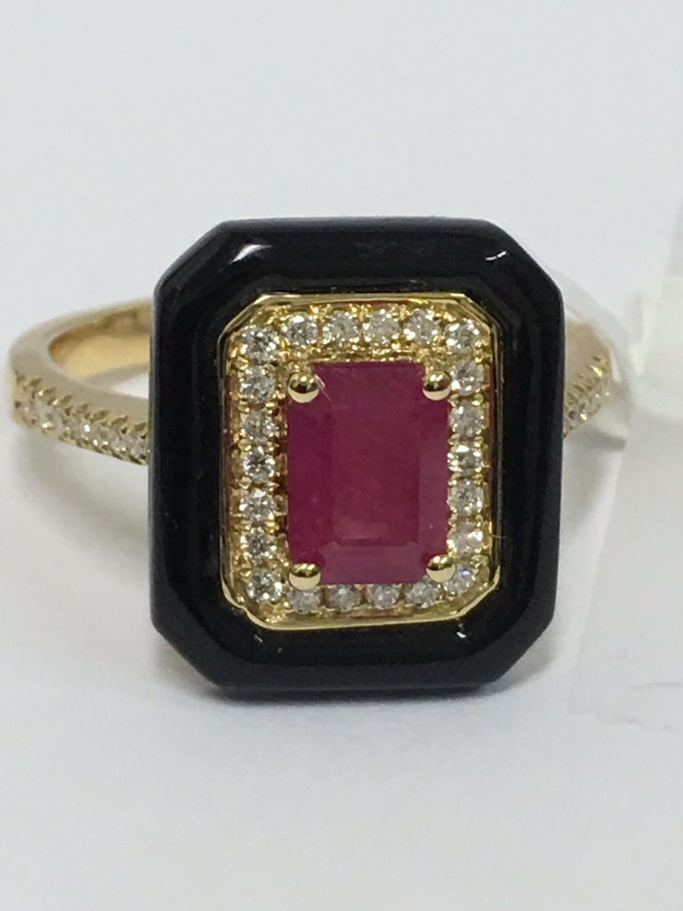 Ruby Diamond and Onyx Ring For Sale at 1stDibs