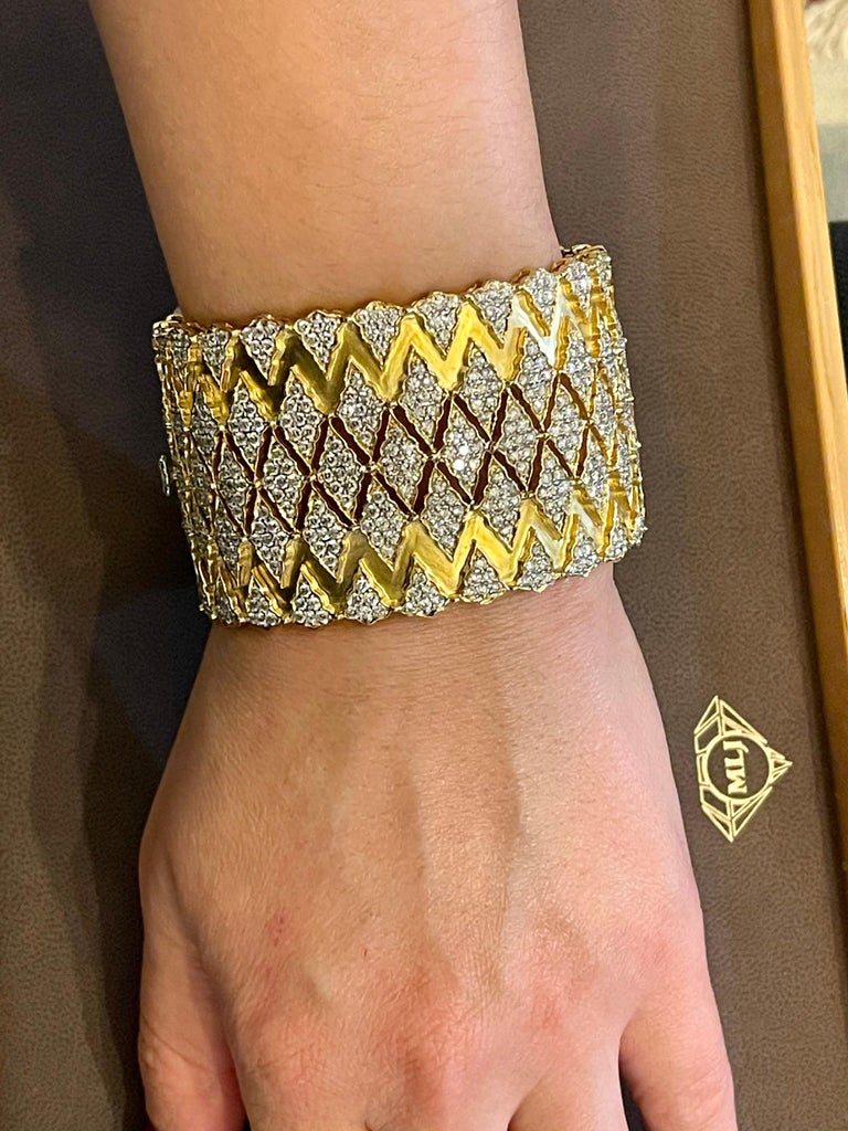 32 Carat Diamond 18 Karat Gold Cocktail Bangle Bracelet Estate Large ...